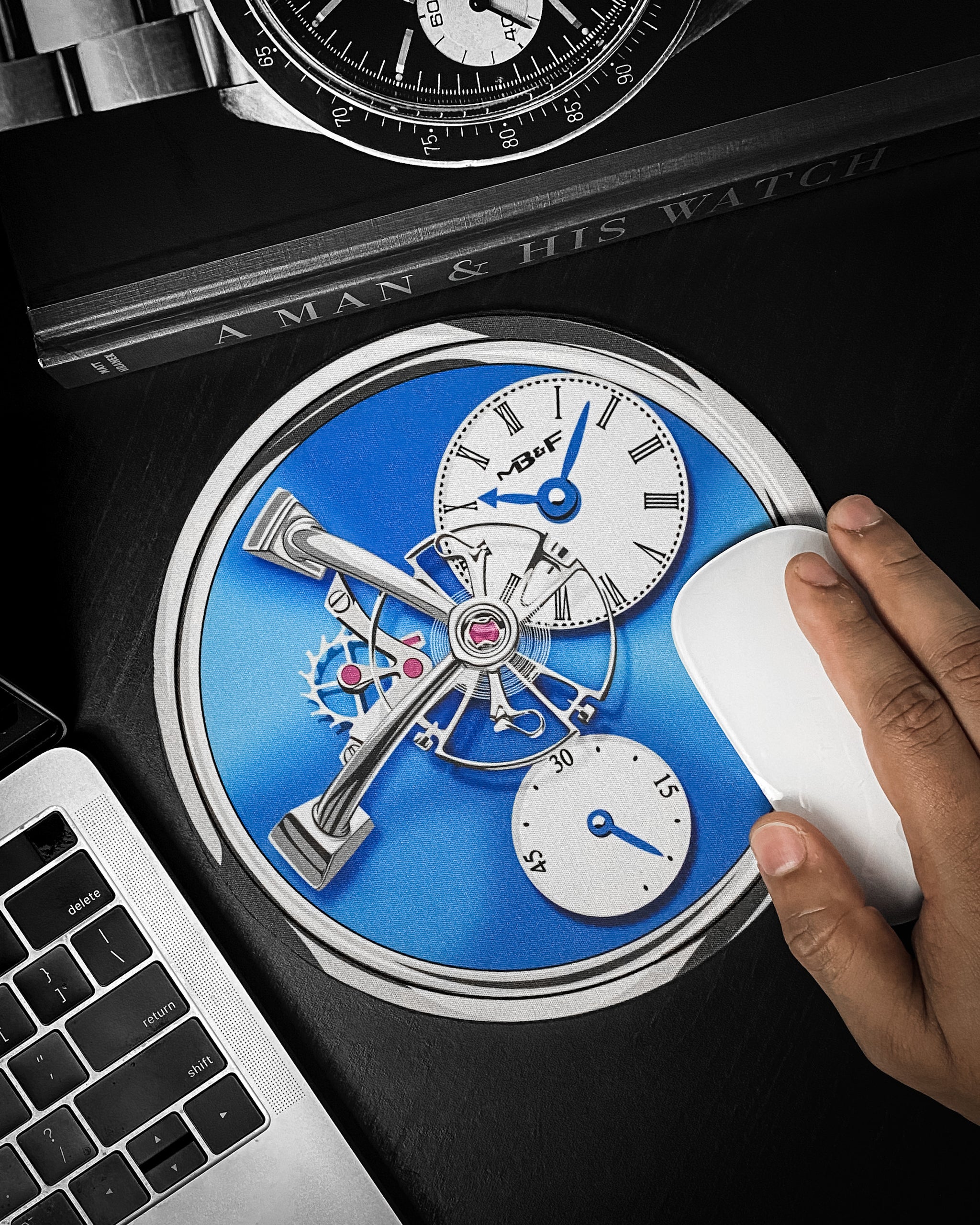 Mousepads for Watch Lovers – Wind It On The Move